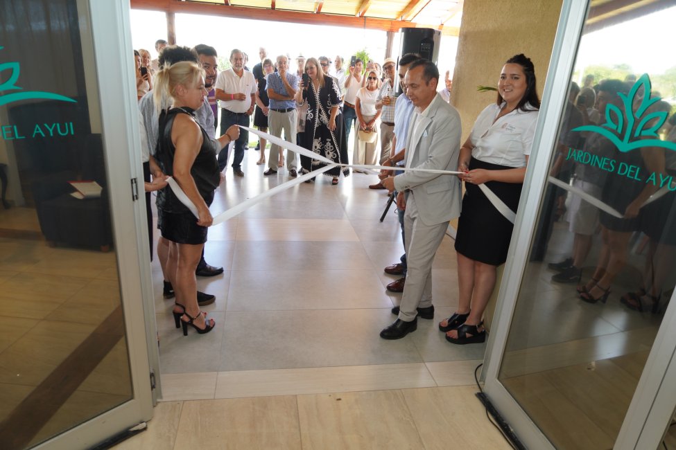 Trimor inauguró su crematorio Jardines del Ayuí en la autovía de la ...