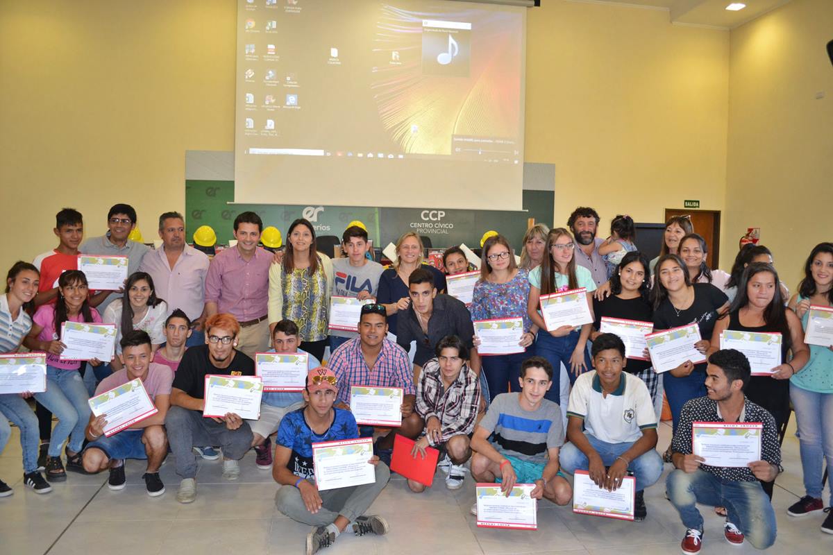 Más de 20 jóvenes concordienses recibieron herramientas del Programa Formar para Emprender ...