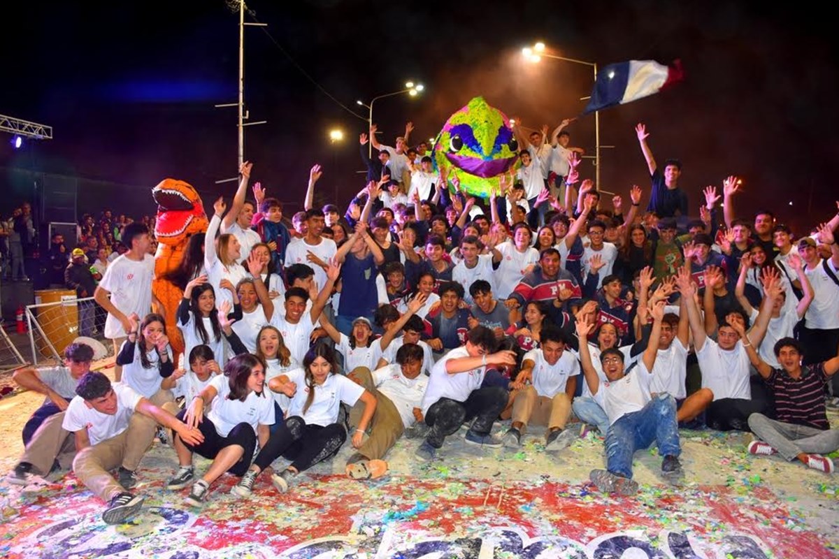 Este fin de semana se vivió el primer desfile de carrozas de la Fiesta ...