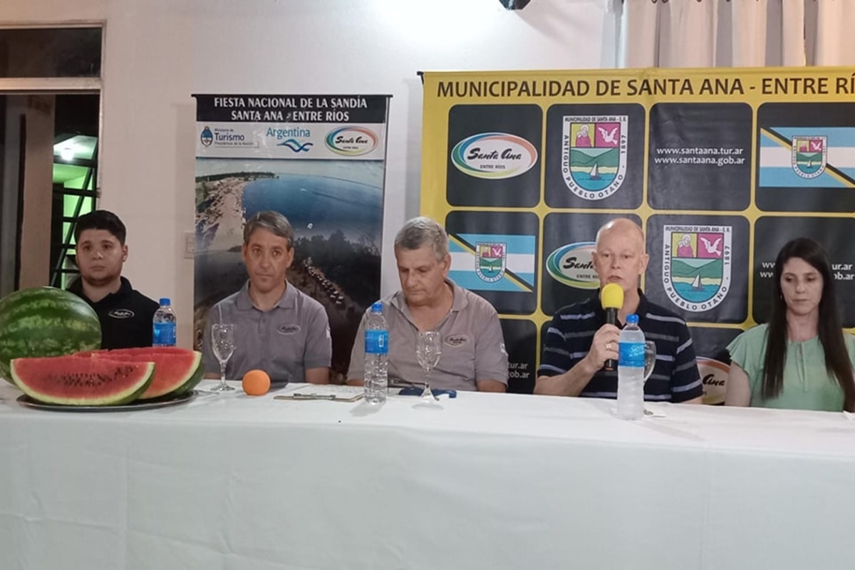 Santa Ana presentó oficialmente la X Fiesta Nacional de la Sandía ...