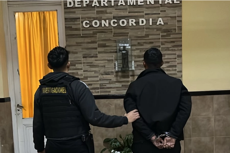 Detuvieron a un hombre acusado de acosar mujeres en la vía pública ...